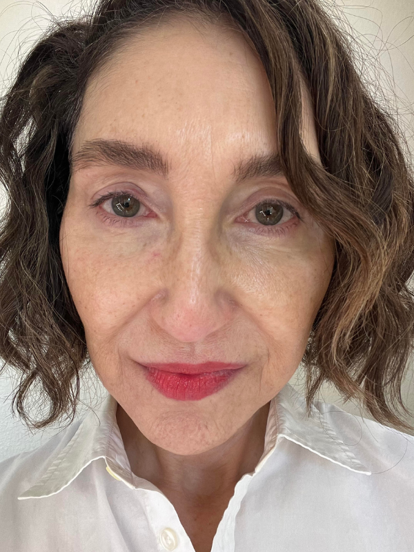 Dressing Eyebrows Over 50. A Guide to Choosing Eyebrow Colors and ...