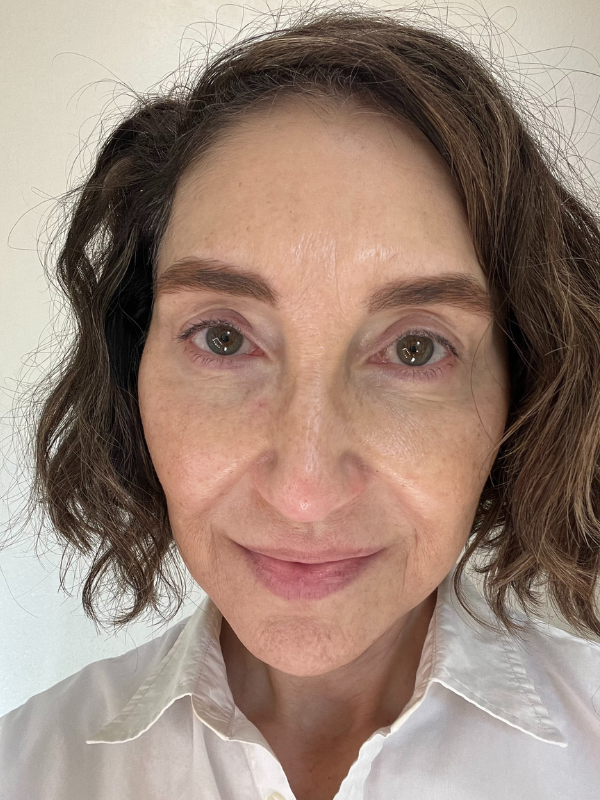 Dressing Eyebrows Over 50. A Guide to Choosing Eyebrow Colors and ...