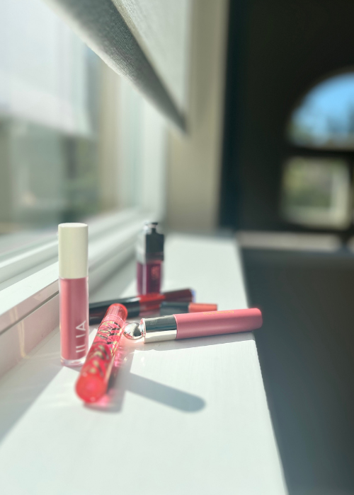 What Does Lip Oil Do 8 Truths And A Lie The Beauty Maestra What Does Lip Oil Do 8 Truths And A Lie The Beauty Maestra